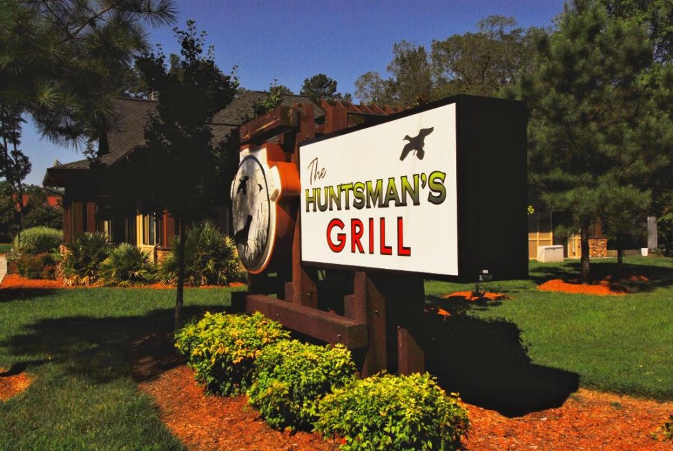 The Huntsman's Grill | A Casual American Restaurant in Williamsburg VA